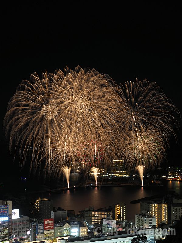 2025年11月3日（月祝） 熱海海上花火大会/1103h/251103_201935